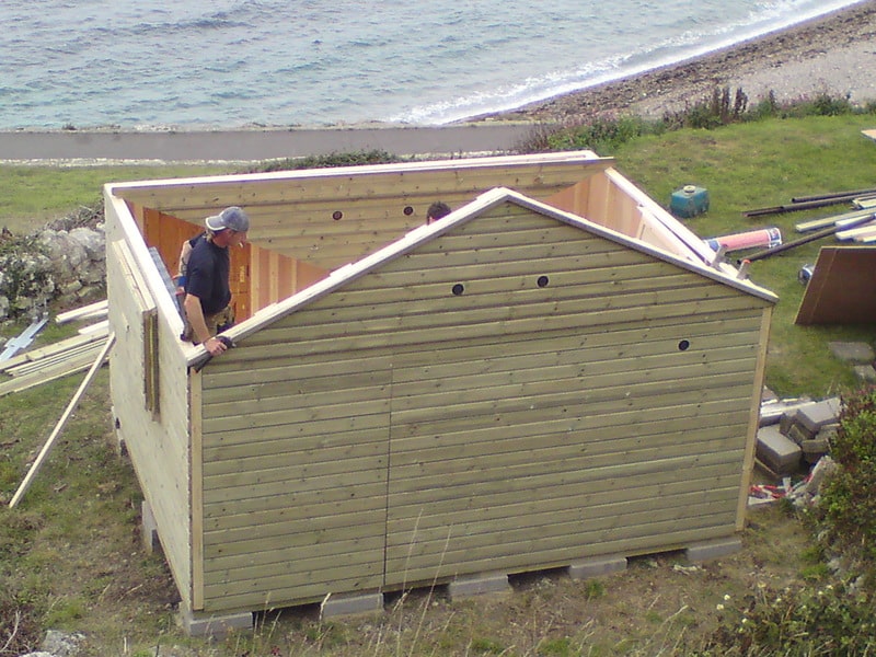 Bespoke Beach Huts, Dorset – Garden Retreat